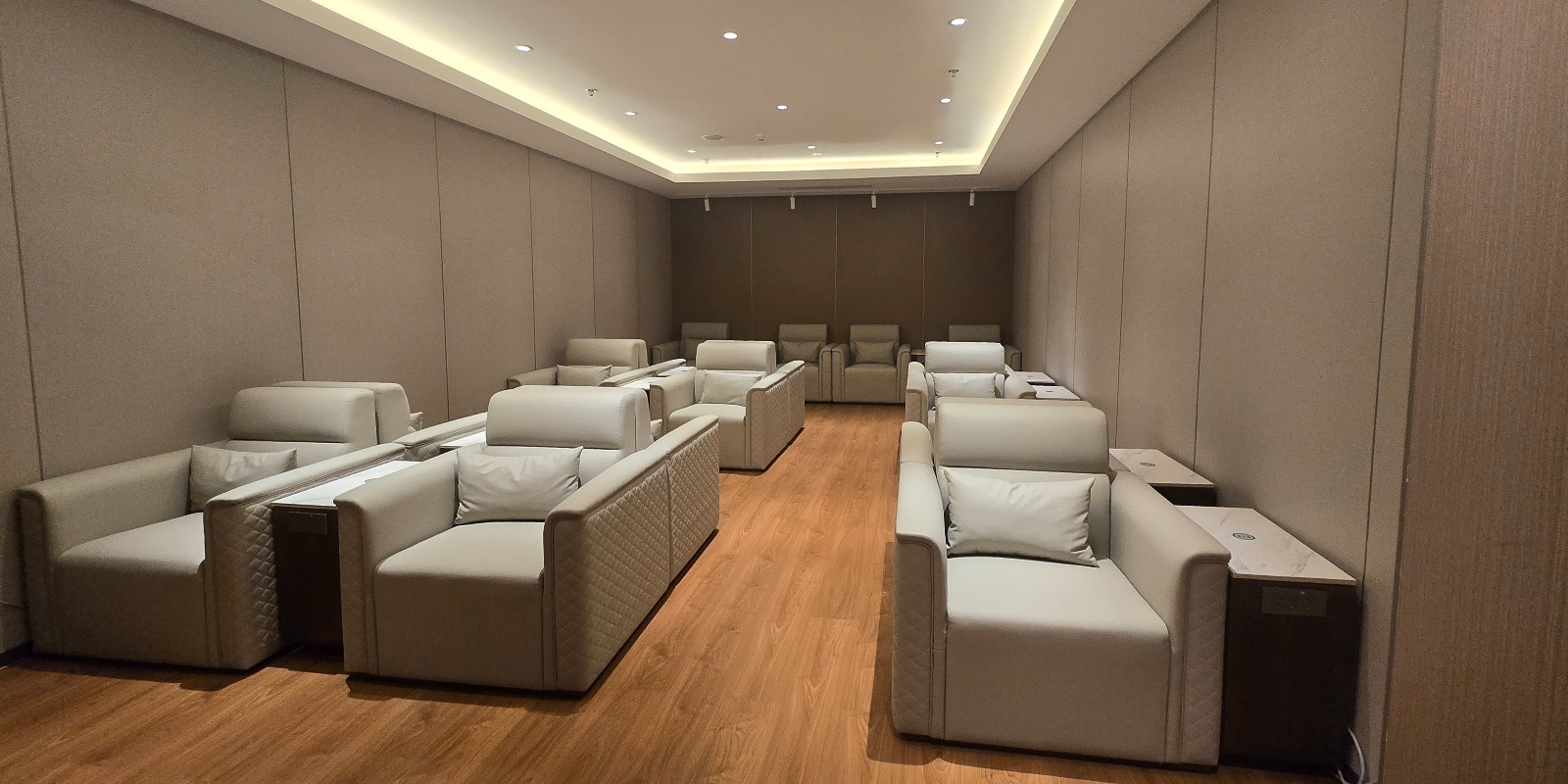 Joy Lounge (International Departure, Terminal 3E) | Plaza Premium Lounge
